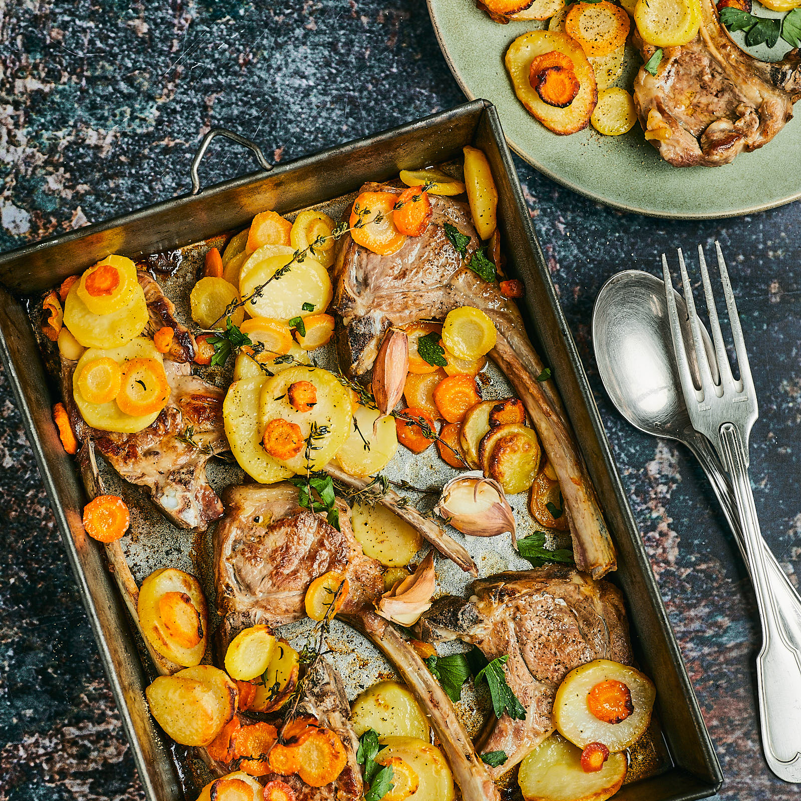 Côtelettes d’agneau à l’ail, cuites au four - J'adore l'agneau